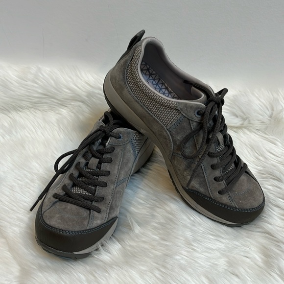 Dansko | Shoes | Dansko Paisley Tennis Shoes With Vibram Soles ...